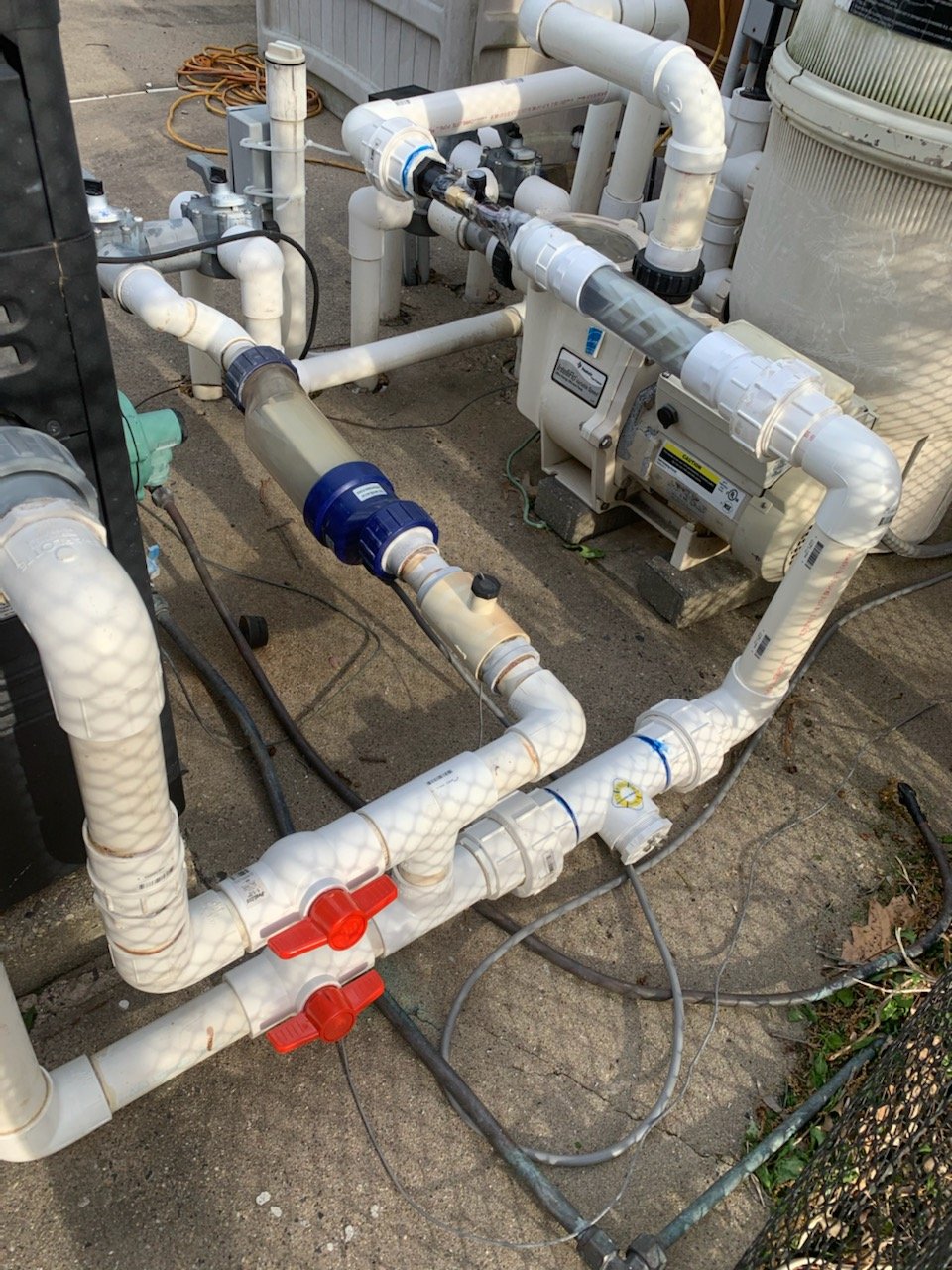 Effective Chlorine Free Pool Systems & Maintenance Solutions